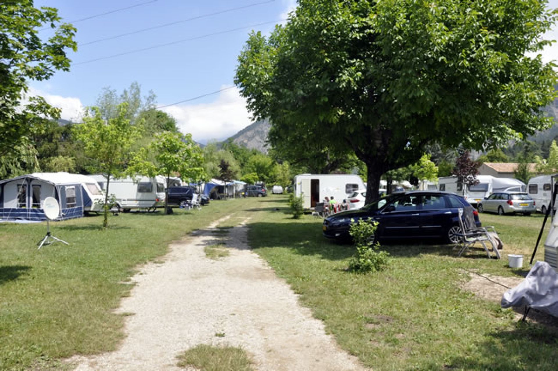 Camping le Riou Merle - camping trois étoiles à Die dans la Drôme