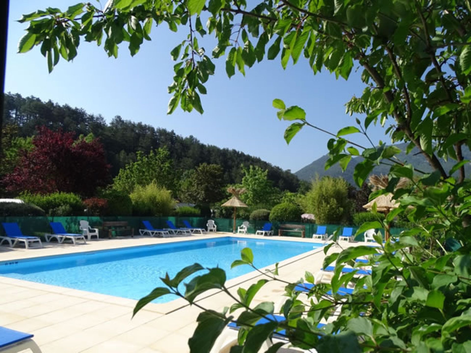 Camping le Riou Merle - camping trois étoiles à Die dans la Drôme